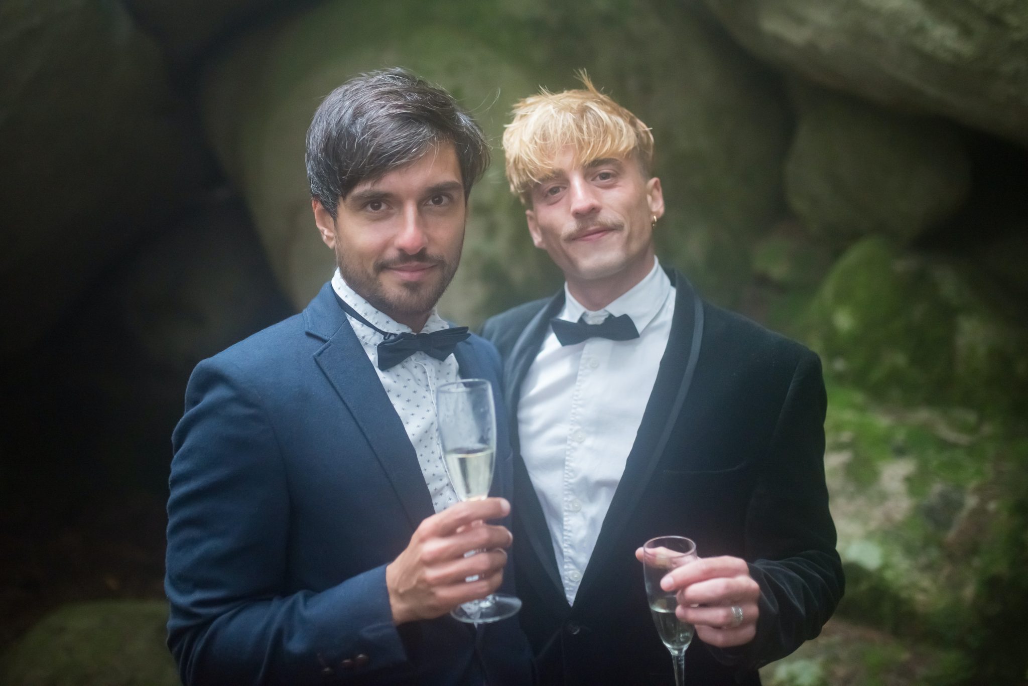 Gender-Neutral First Dance Songs For Your LBGTQ+ Wedding - Beat Train ...